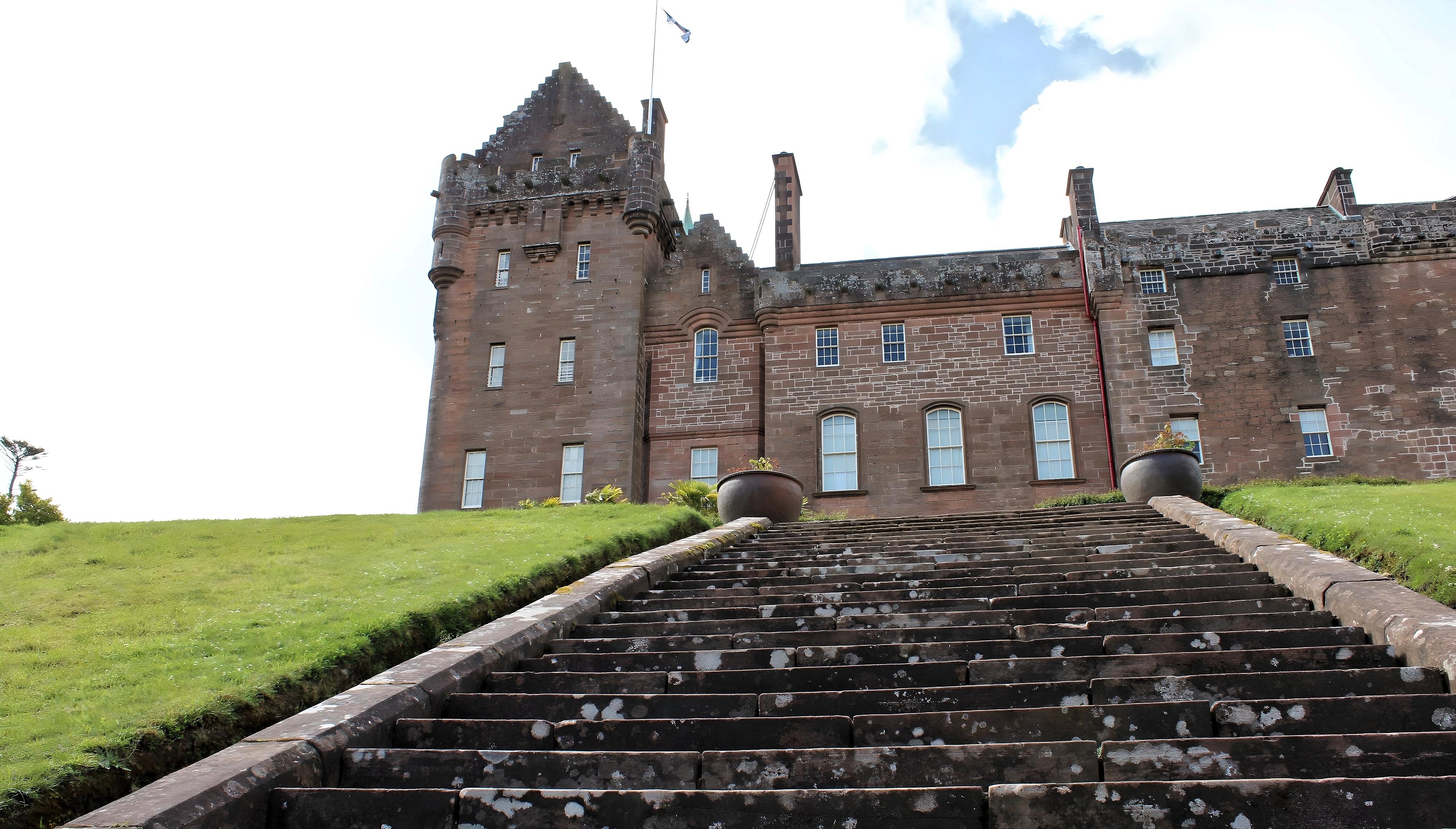 Brodick Castle - Isle of Arran. Scotland. – Picturesque Moments